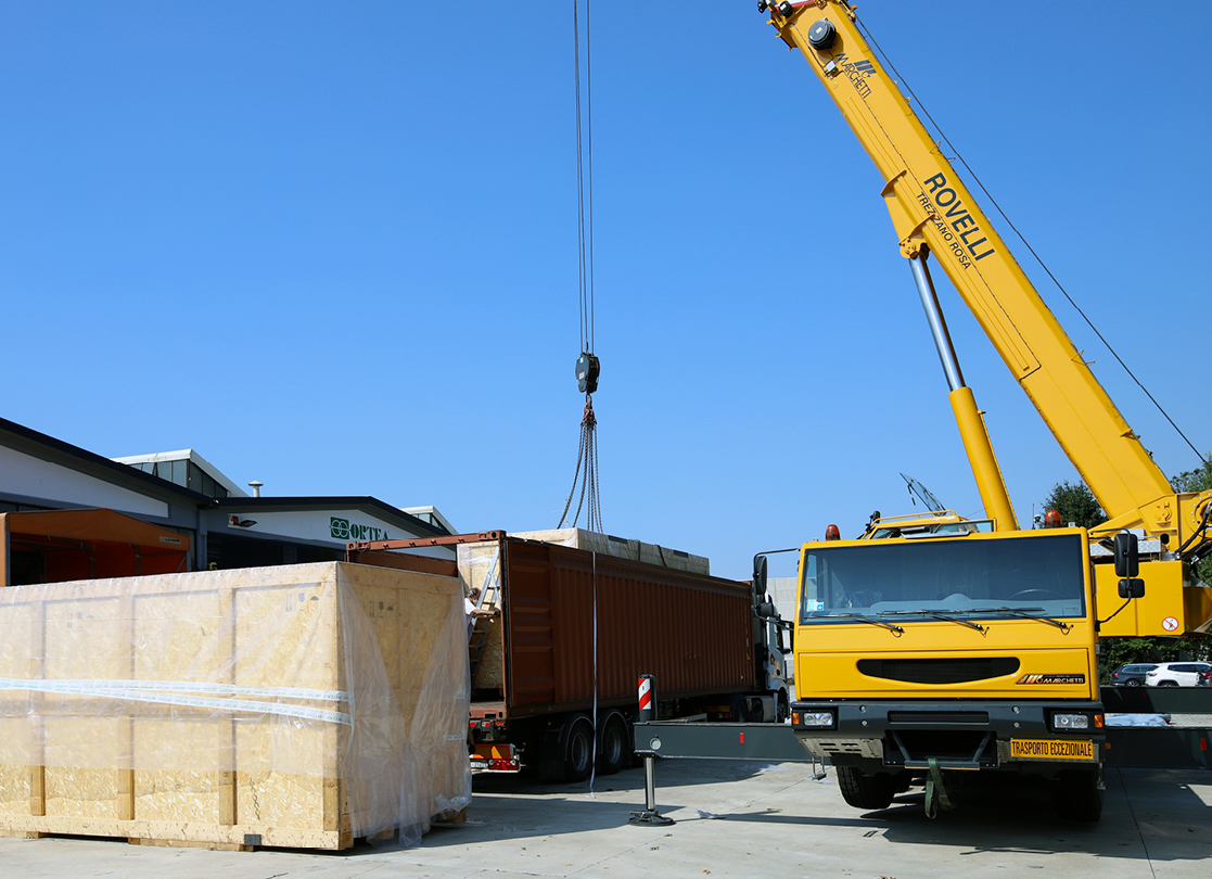 How to handle a big voltage stabiliser | Ortea Next